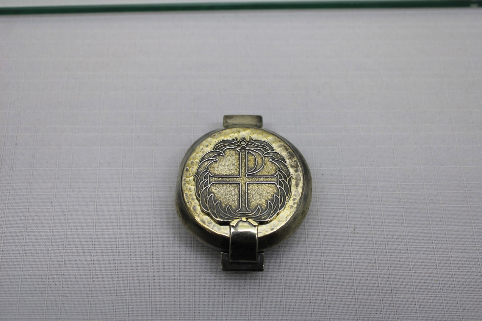 1 3/4" Clasping Style Pyx | T. H. Stemper Co.