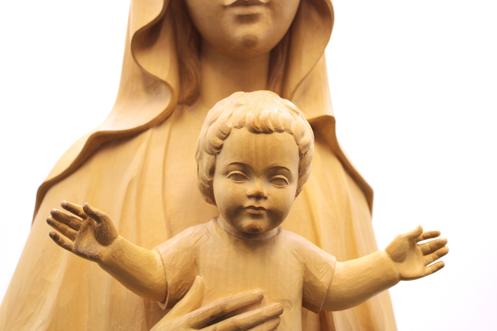 56" Hand Carved Madonna & Child | T. H. Stemper Co.