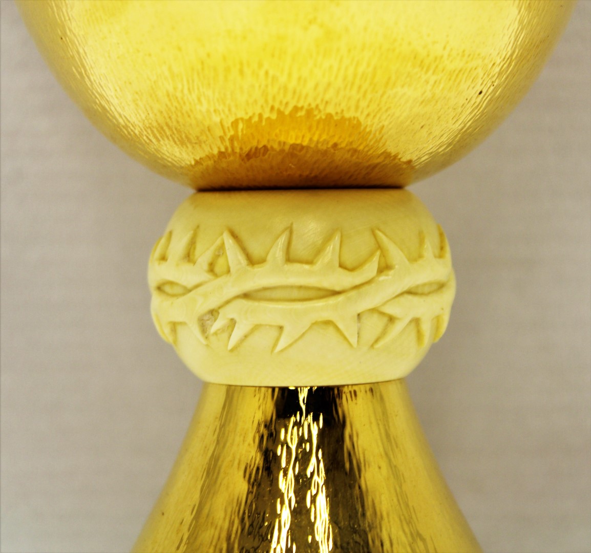 7 3/4" 925 Sterling Chalice w/ Crown of Thorns Bone Node & Paten | T. H ...