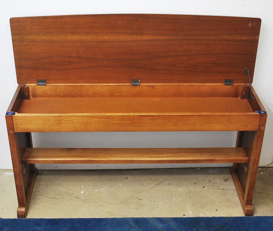 Wood Piano Bench | T. H. Stemper Co.