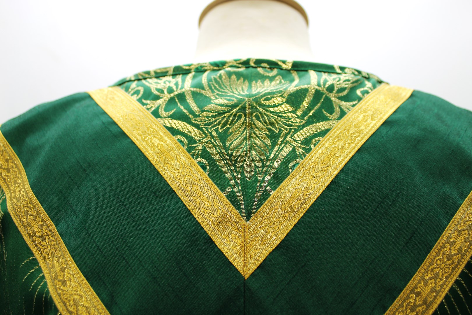 Green Roman Chasuble w/ Stole, Burse, Veil, and Maniple | T. H. Stemper Co.