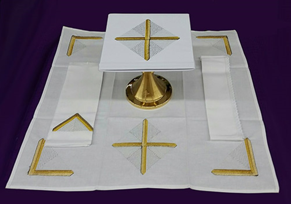 Altar Linen Set | T. H. Stemper Co.